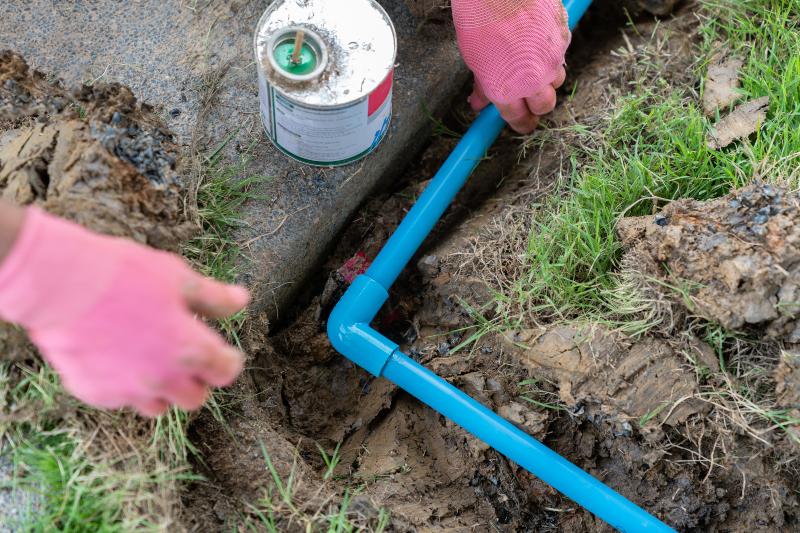 PVC Rohre verkleben - REKUBIK® Magazin