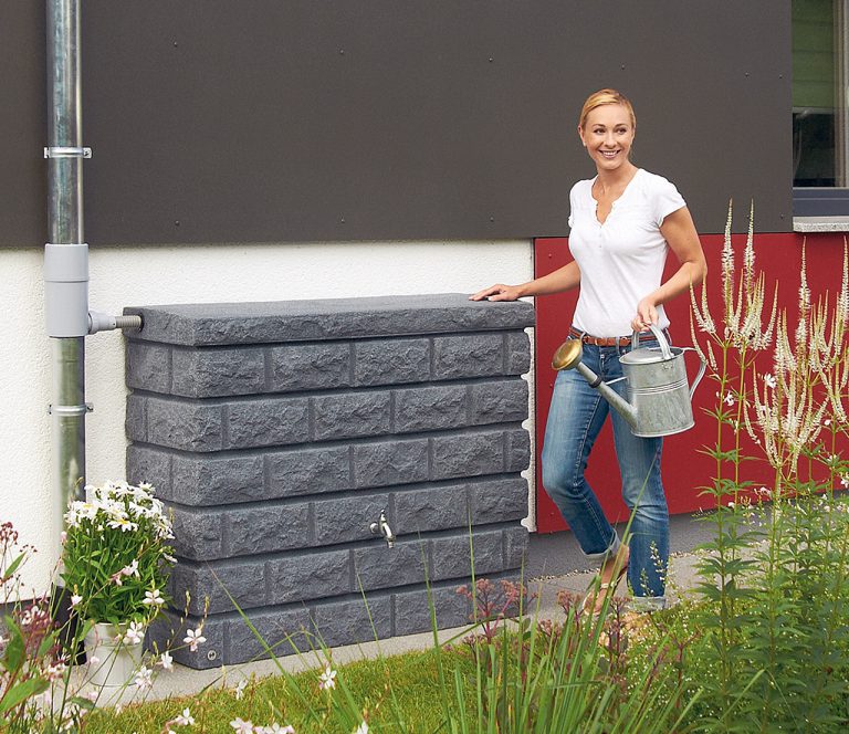 Regenwasserspeicher oberirdisch aufstellen - REKUBIK® Magazin